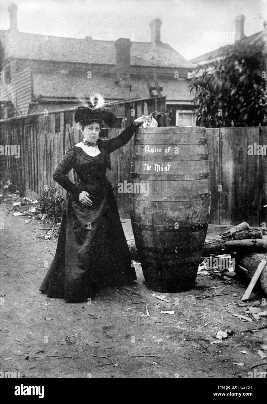 ANNIE EDSON TAYLOR /n(1858-1921). American schoolteacher and daredevil ...