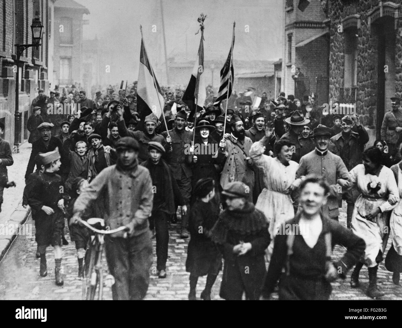 WORLD WAR I: ARMISTICE, 1918. /nParisians and Allied troops celebrating ...