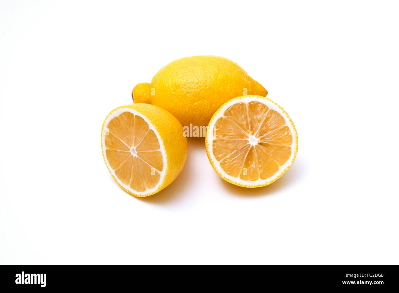 Fresh sliced lemon isolated on white background and clipping path have ...