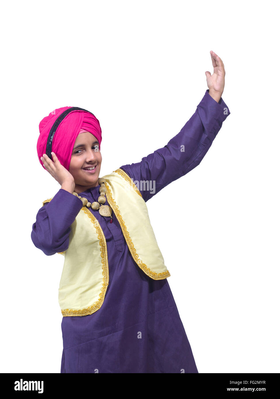 Indian children performing traditional dance hi-res stock photography ...
