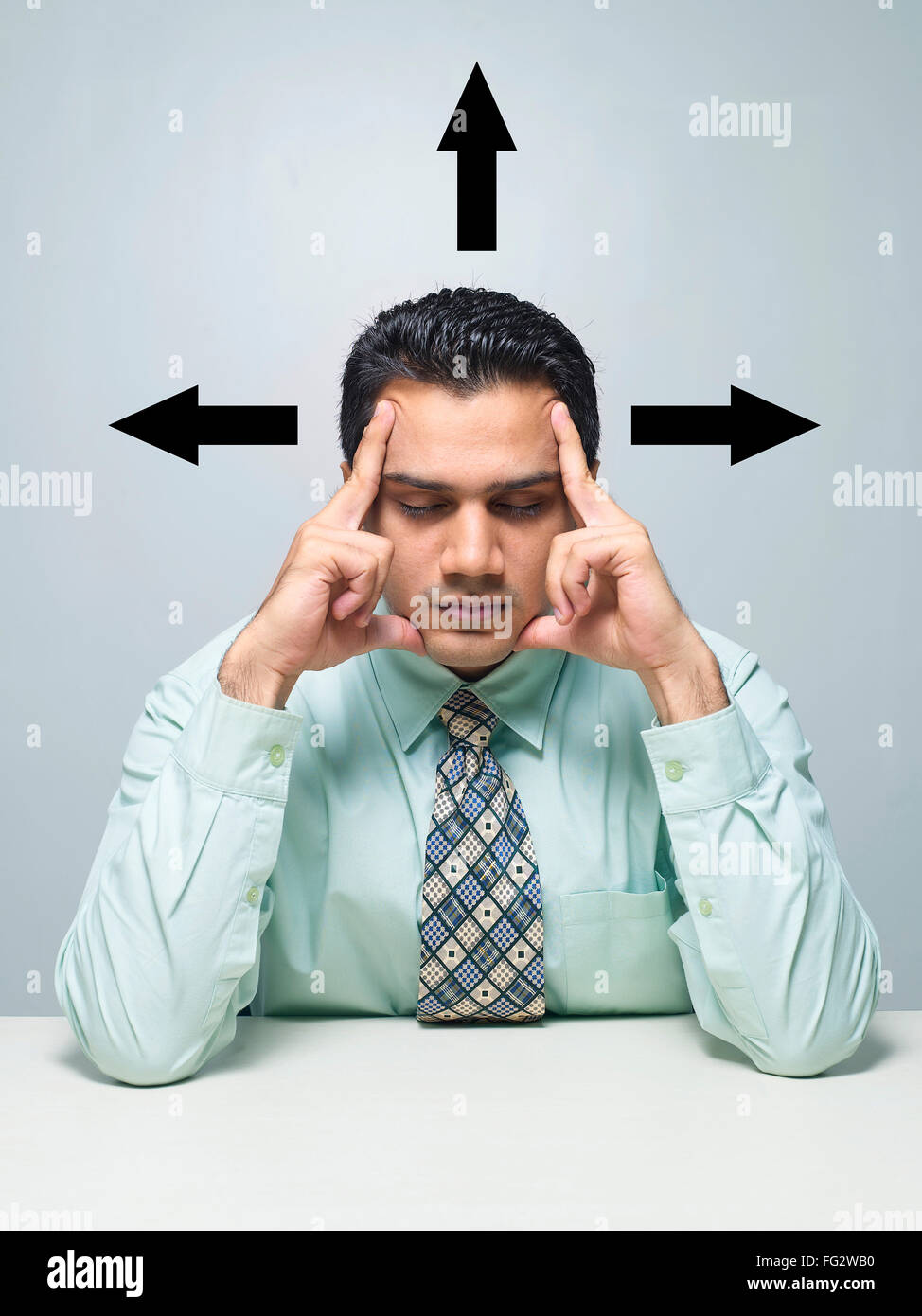 Multiple direction signs hi-res stock photography and images - Alamy