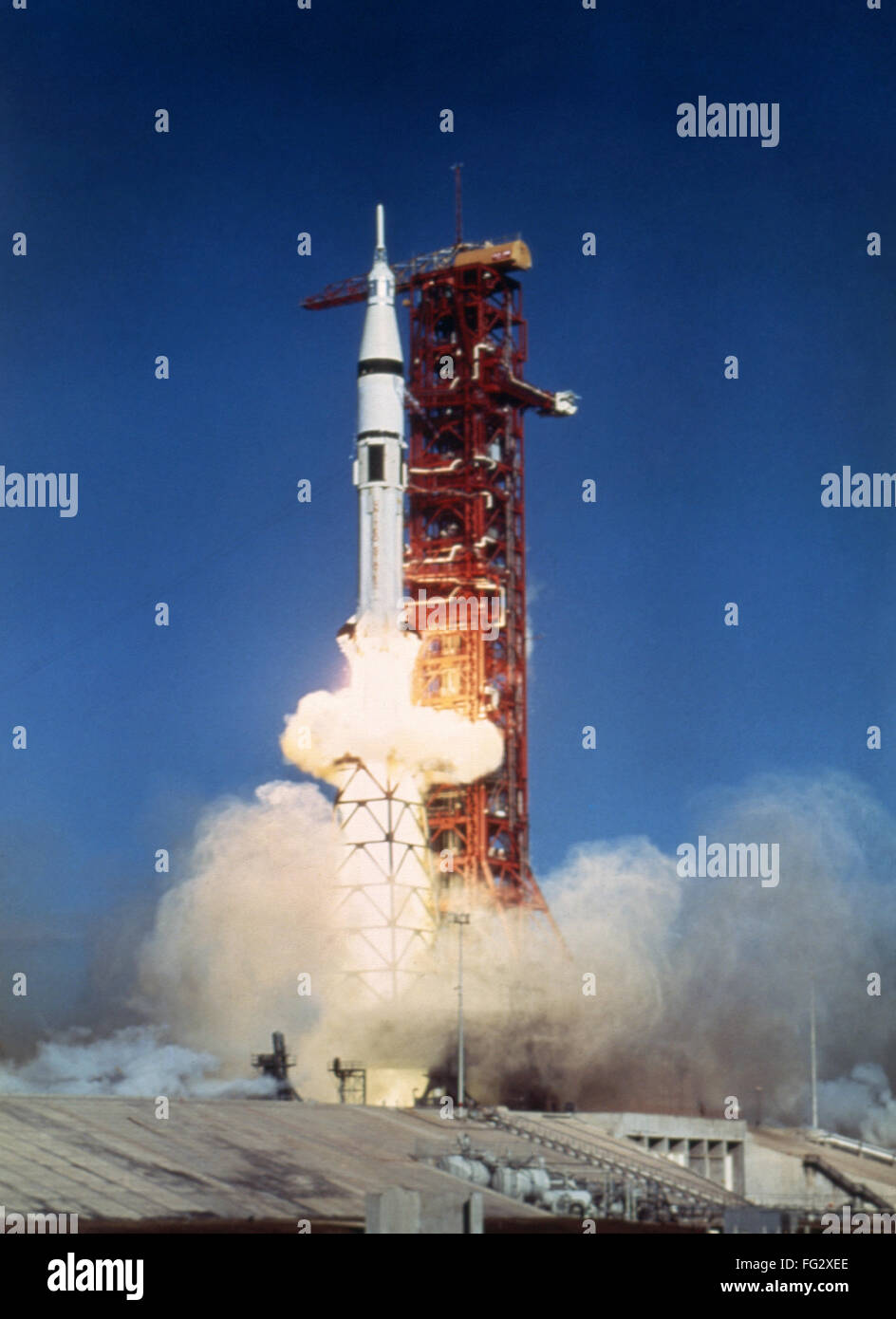 SKYLAB 4 LAUNCH, 1973. /nLaunch of the Skylab 4/Saturn 1B space vehicle ...