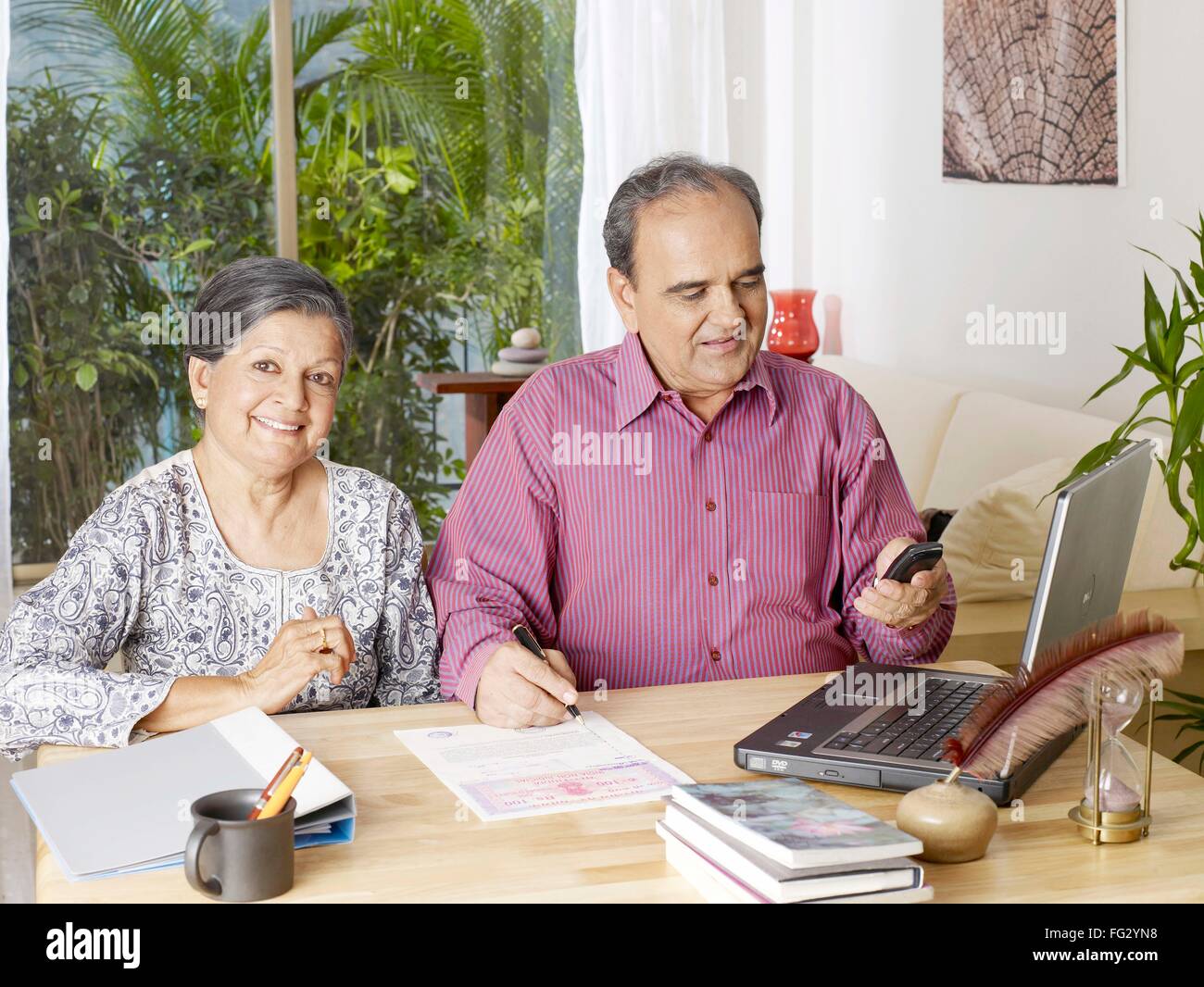 India old document hi-res stock photography and images - Alamy