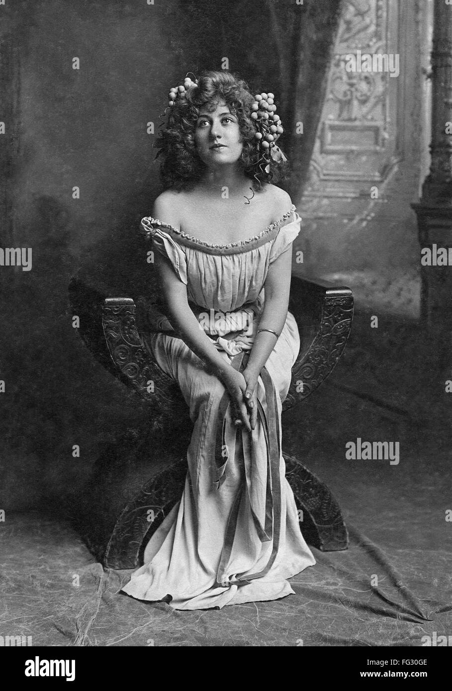 BONNIE MAGINN, c1905. /nAmerican actress Bonnie Maginn, photographed by ...