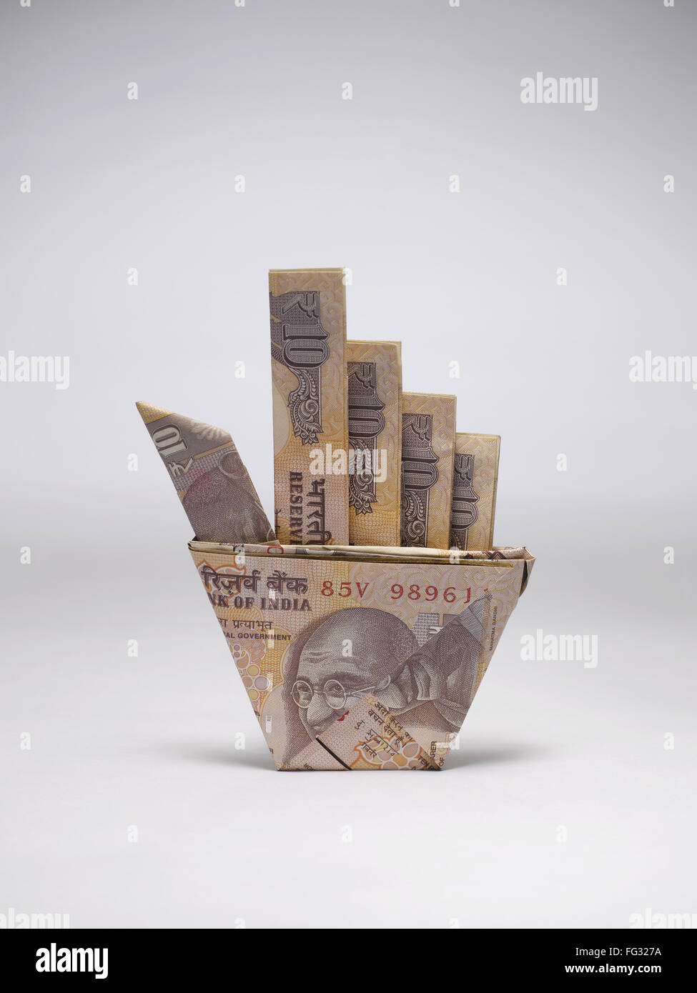origami currency India Stock Photo - Alamy