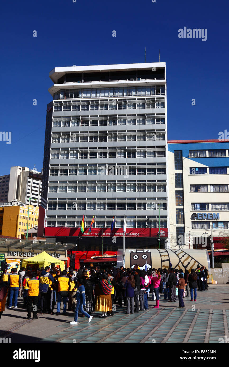 Main office of Yacimientos Petrolíferos Fiscales Bolivianos (YPFB ...