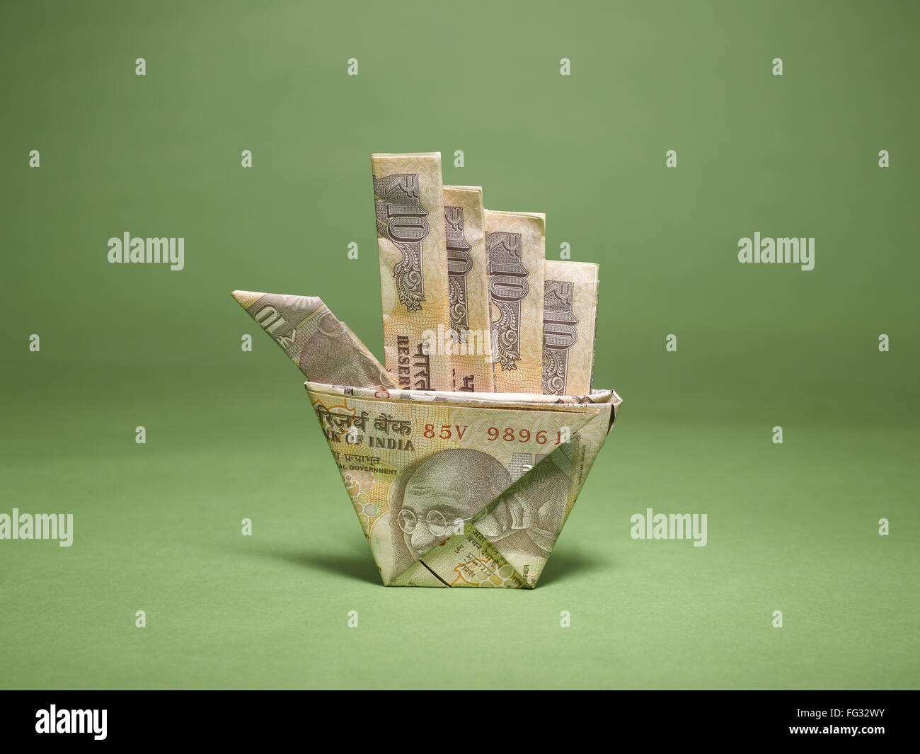 Indian rupee currency green hi-res stock photography and images - Alamy