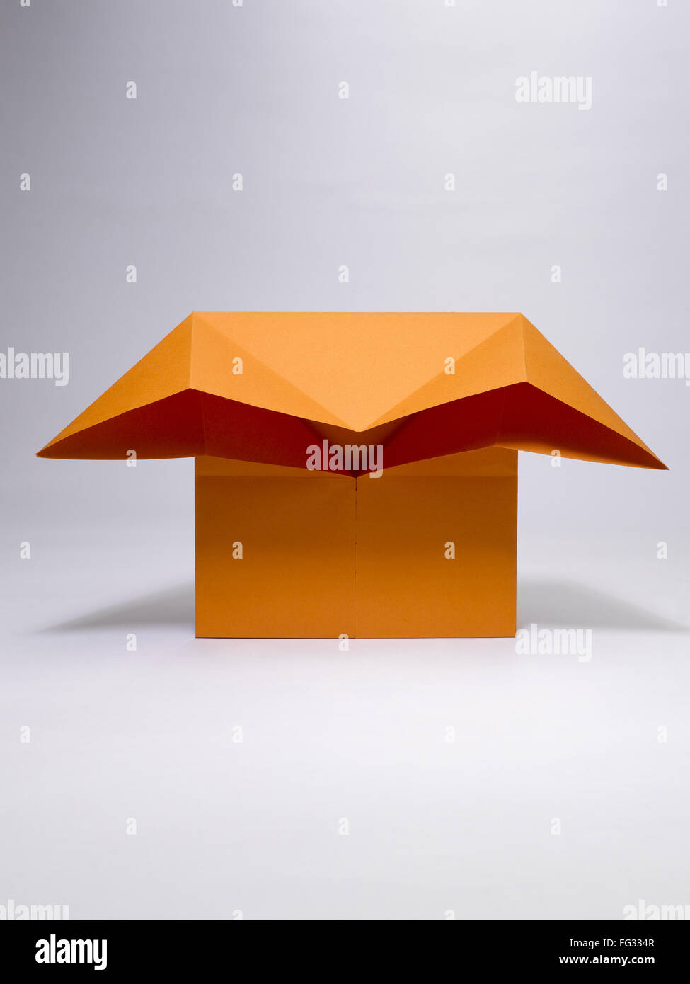 origami home India Asia Stock Photo - Alamy