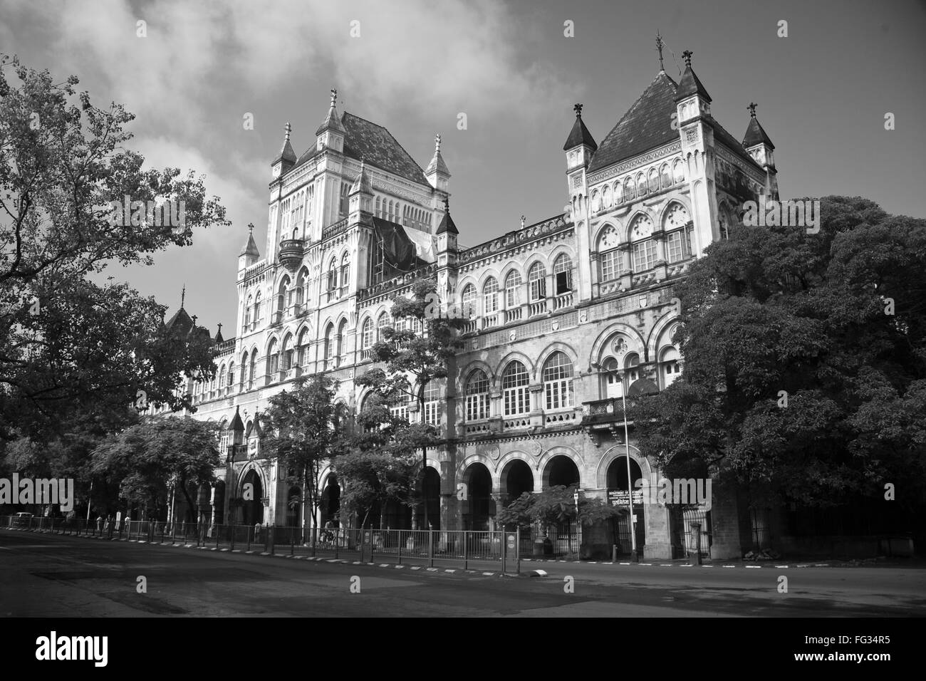 Elphinstone building hi-res stock photography and images - Alamy