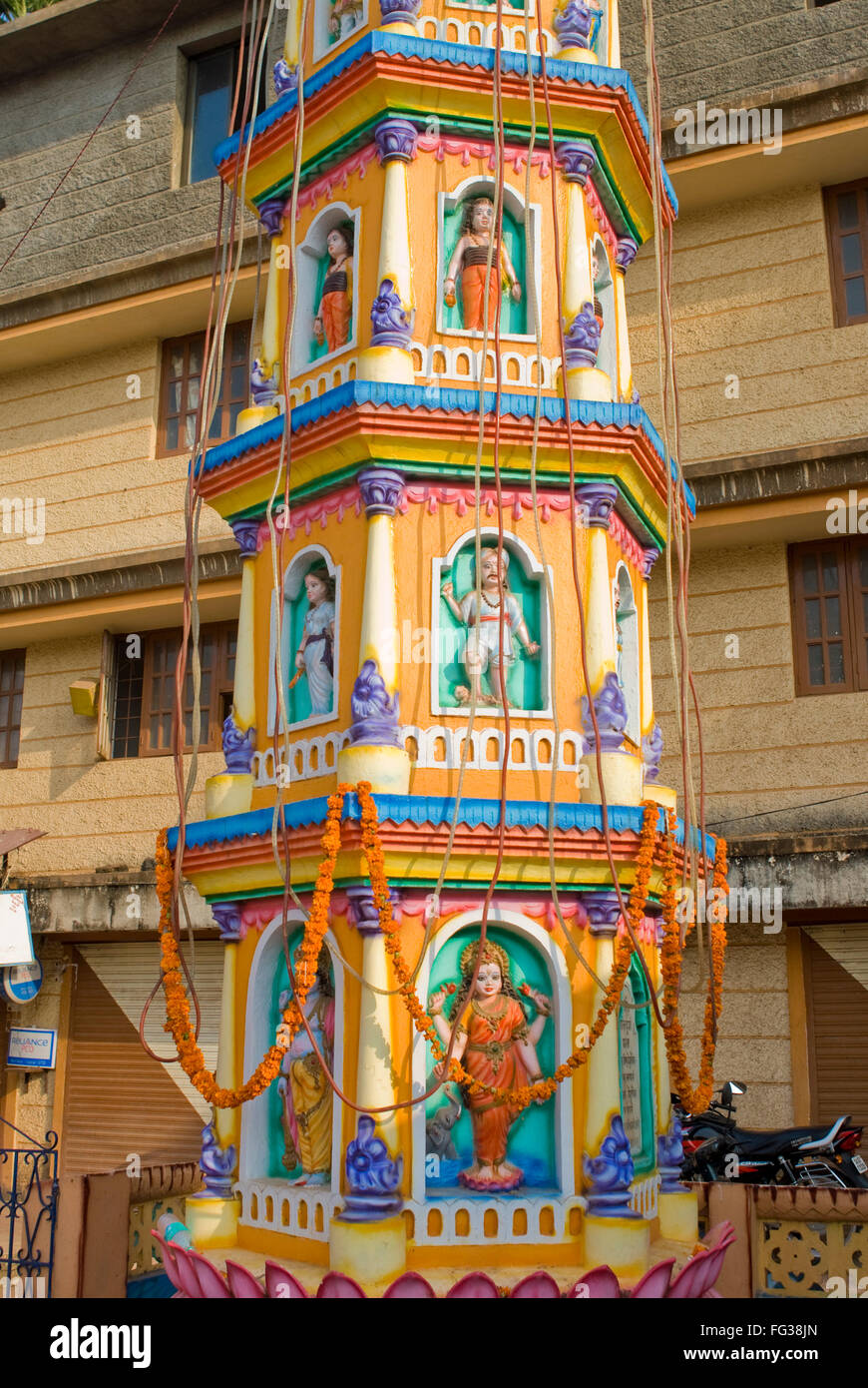 Shanta durga hi-res stock photography and images - Alamy