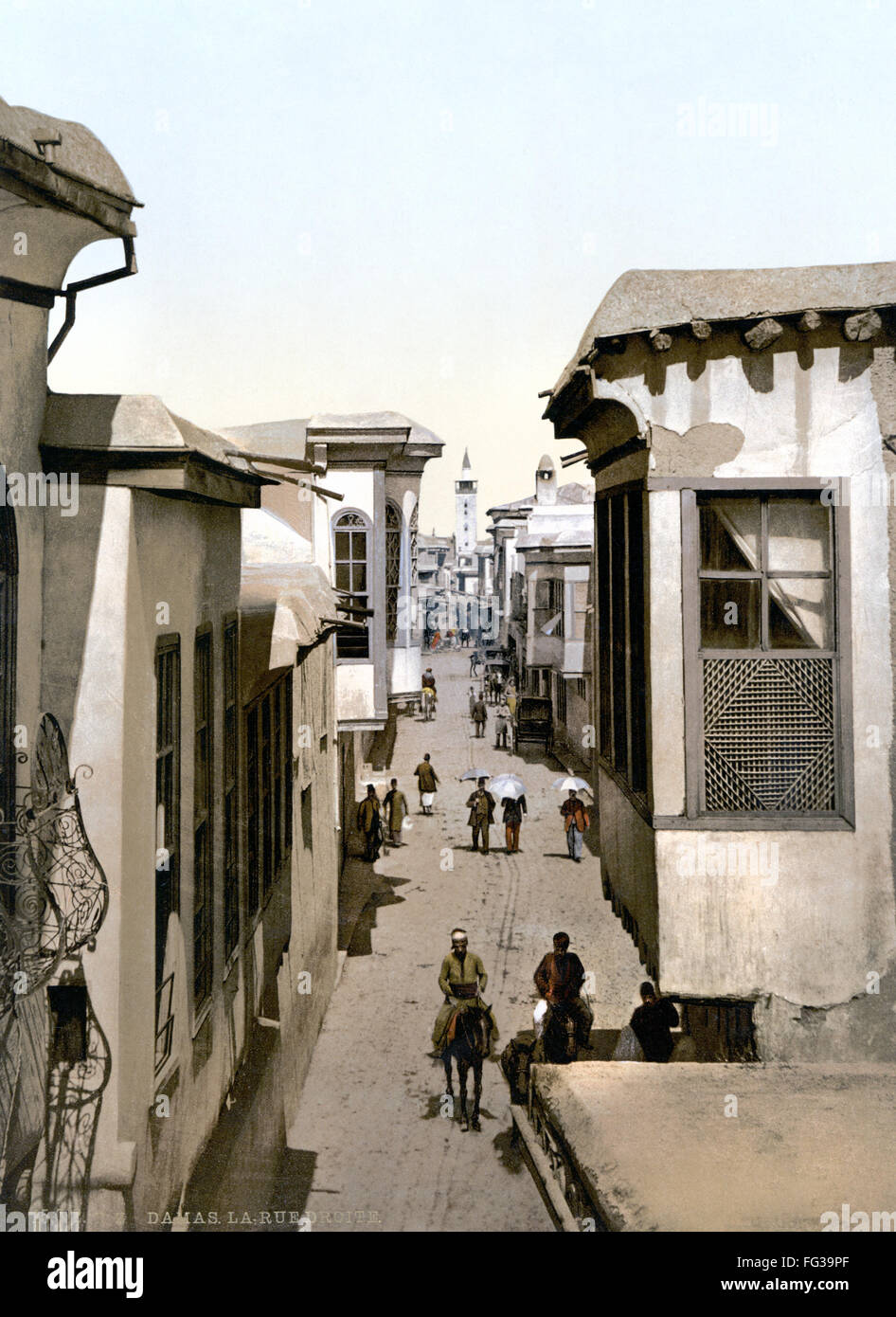 Damascus straight street hi-res stock photography and images - Alamy