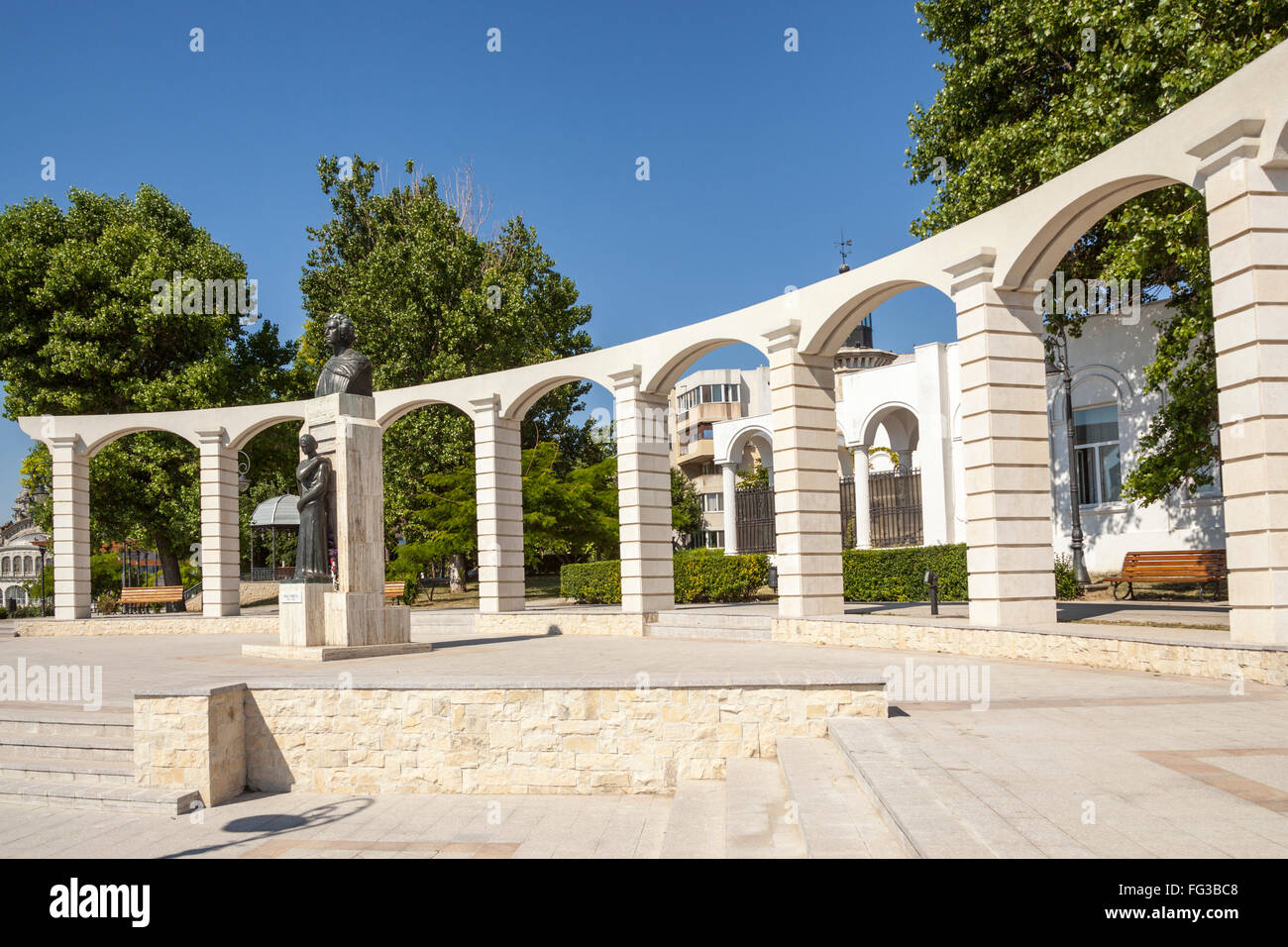 Statue of Mihai Eminescu, Constanta, Romania Stock Photo - Alamy