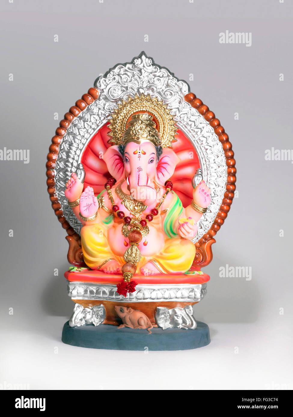 Ganesh idol rat hi-res stock photography and images - Alamy