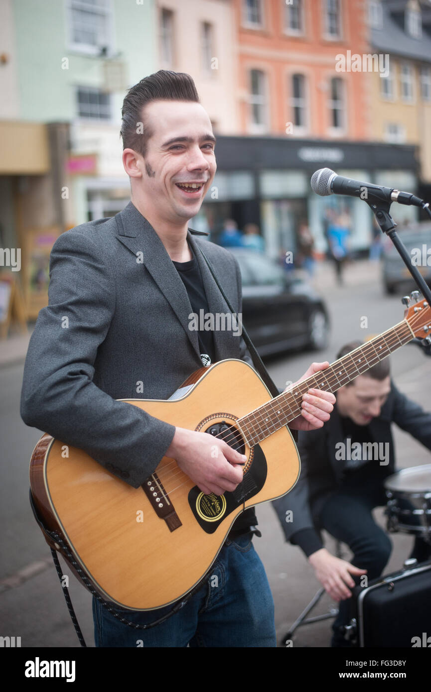 Funny busker hi-res stock photography and images - Alamy