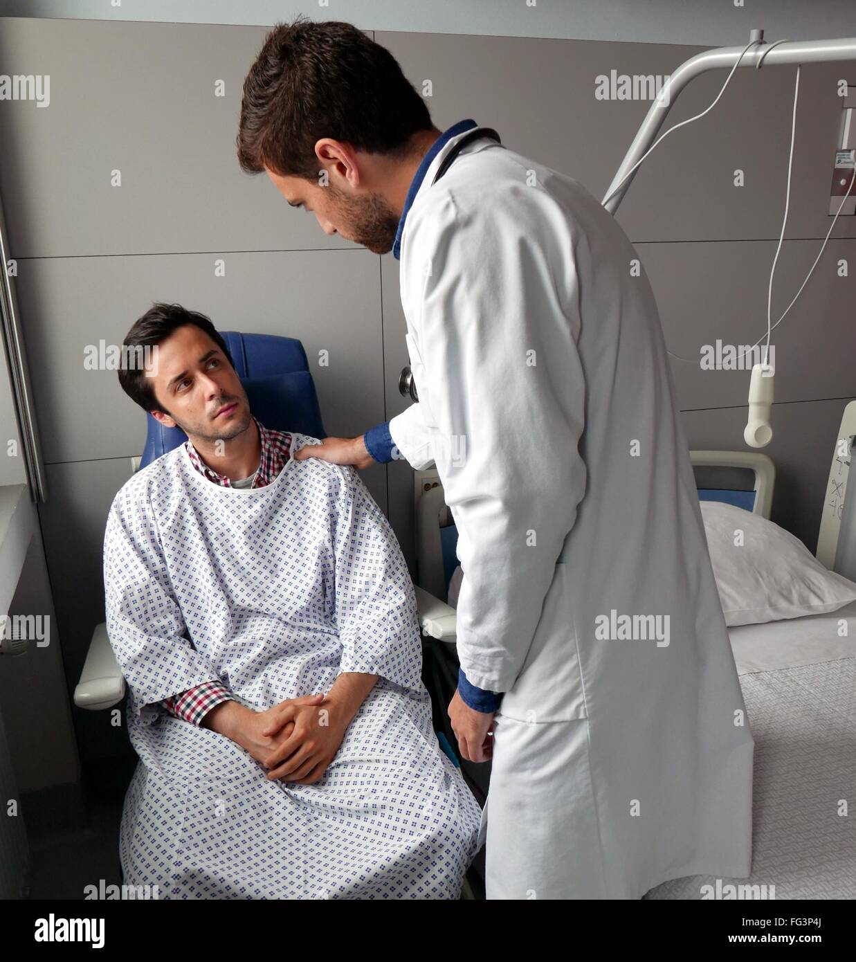 Sitting up in hospital bed hi-res stock photography and images - Alamy