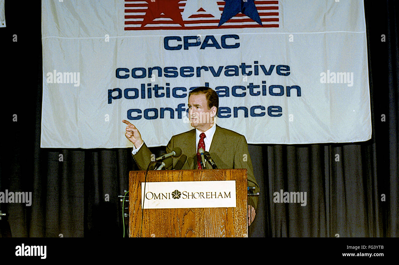 Washington, DC., USA, 19th February, 1992 Pat Buchanan addresses the ...