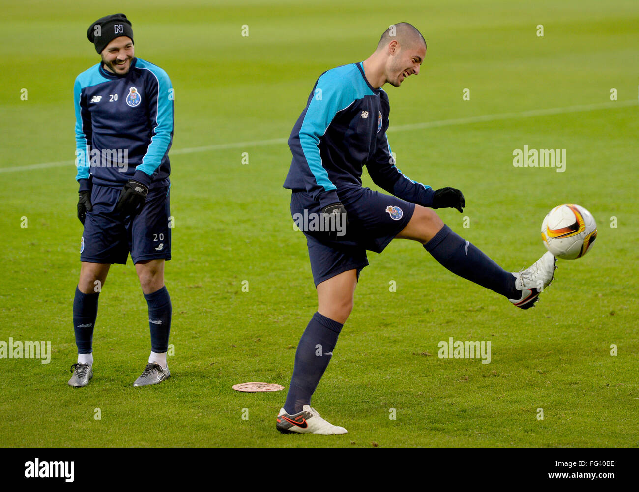 Dortmund, Germany. 17th Feb, 2016. FC Porto's Evandro Goebel (r) in ...