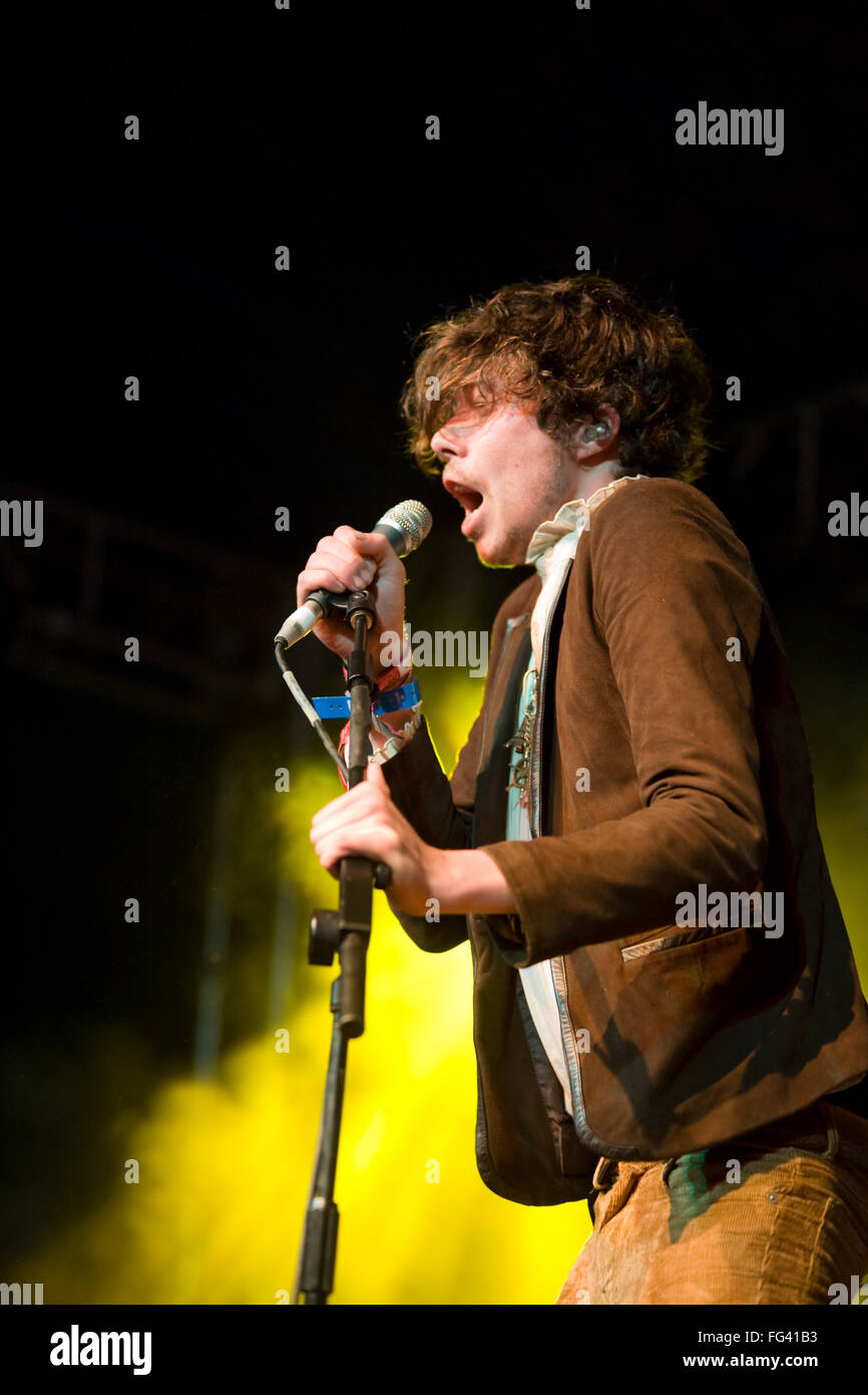 Joe Lean and the Jing Jang Jong performing at the Glastonbury Festival ...