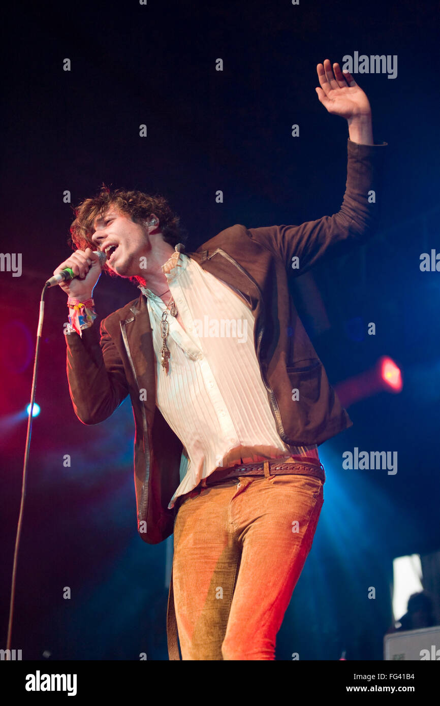 Joe Lean and the Jing Jang Jong performing at the Glastonbury Festival ...