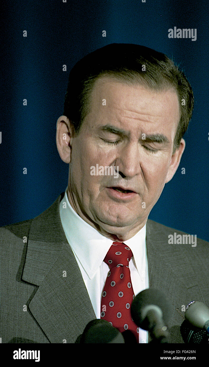 Pat buchanan nixon hi-res stock photography and images - Alamy