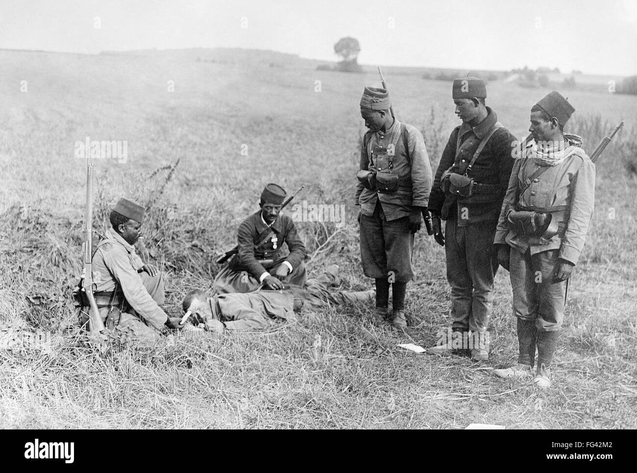 Wounded soldier High Resolution Stock Photography and Images - Alamy