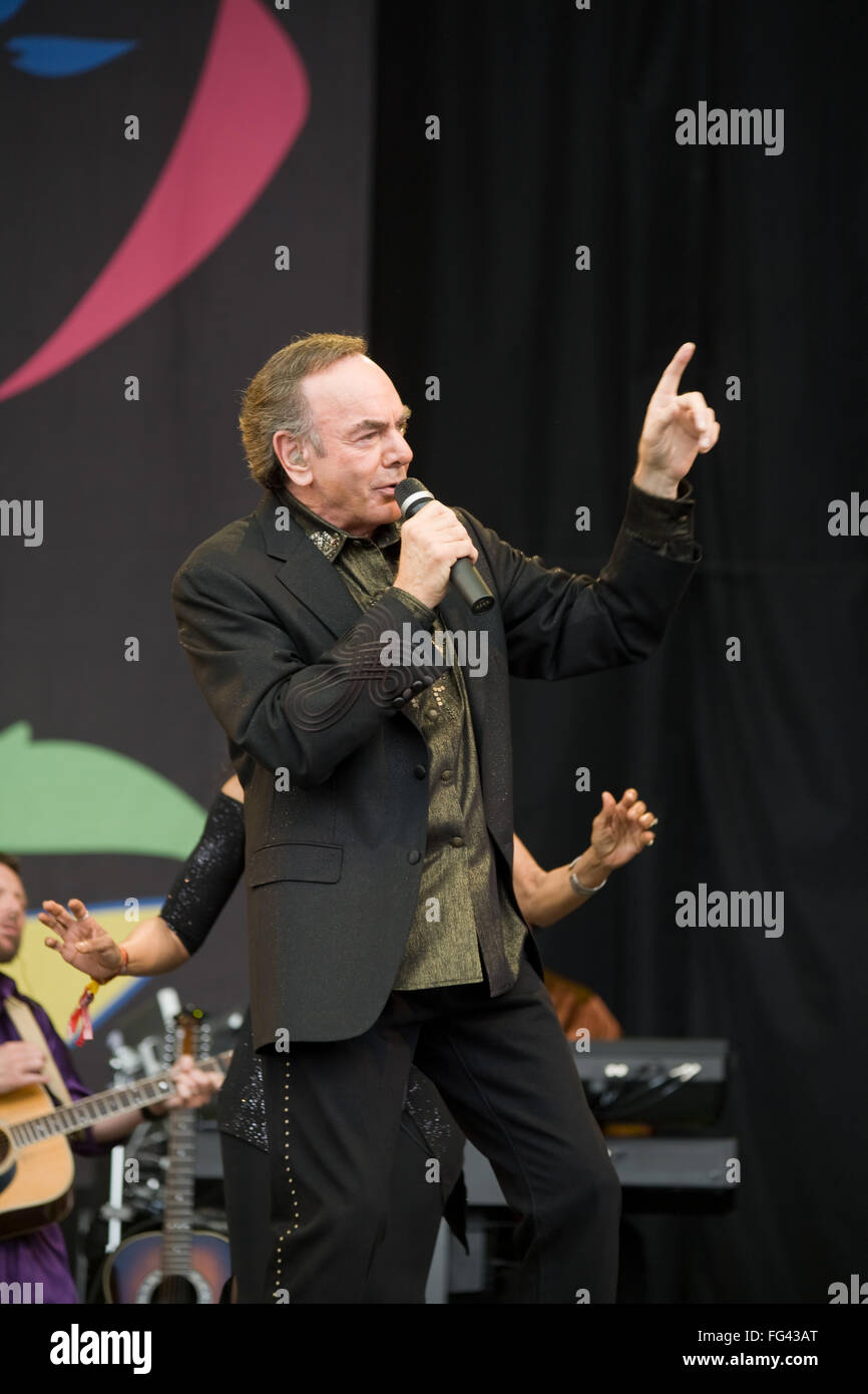 Neil diamond hi-res stock photography and images - Alamy