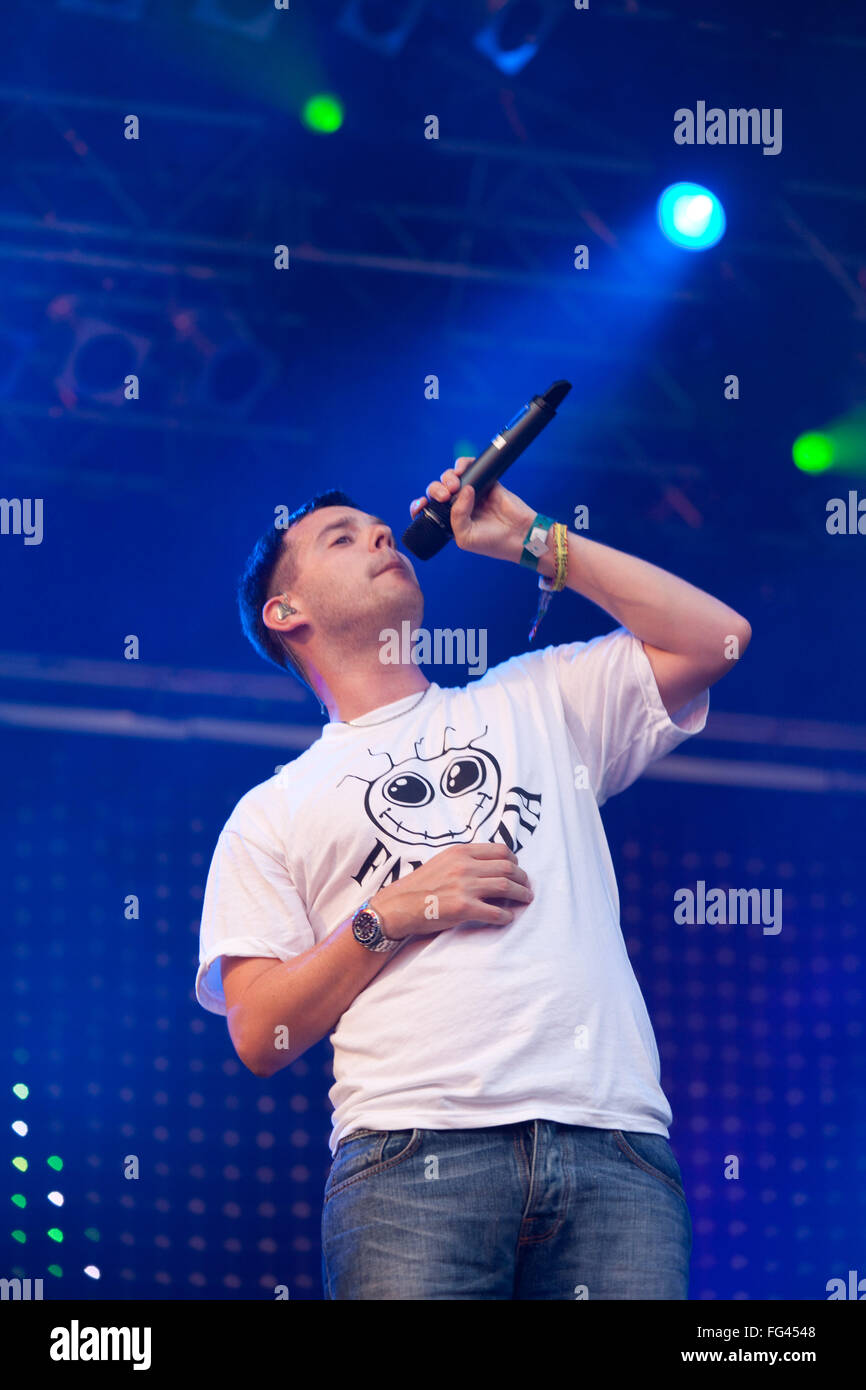 Mike Skinner singer in the Streets performing on the Jazz stage ...