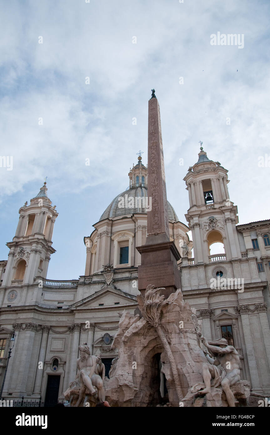 Piazza navona in rome hi-res stock photography and images - Alamy