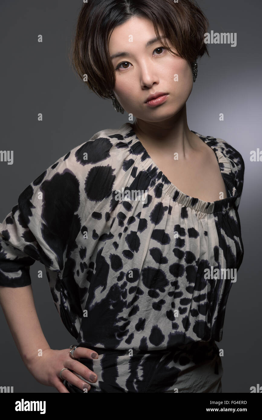 Japanese woman fashion hi-res stock photography and images - Alamy