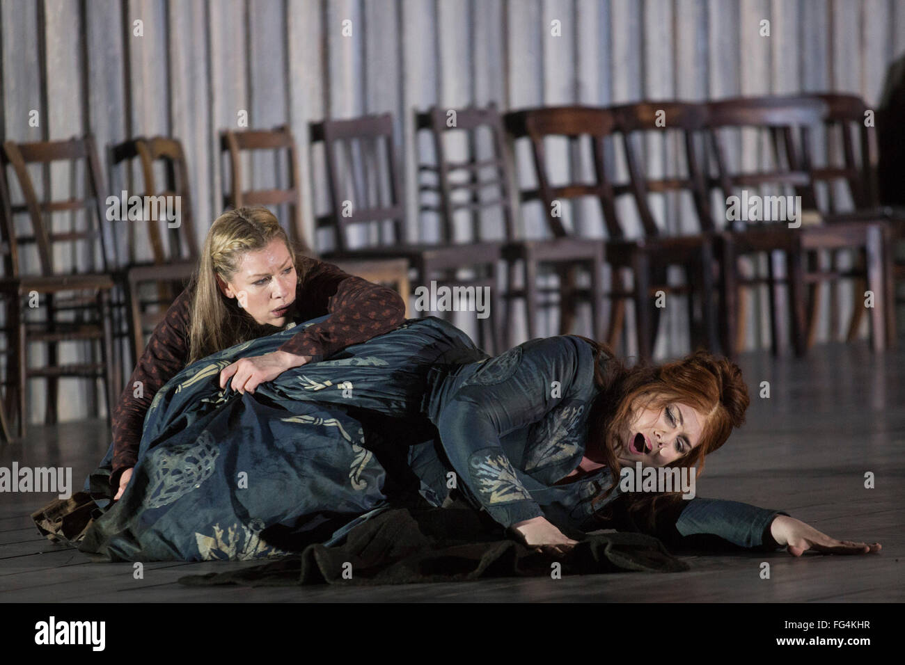 London, UK. 15 February 2016. L-R: Jennifer Holloway as Adalgisa and ...