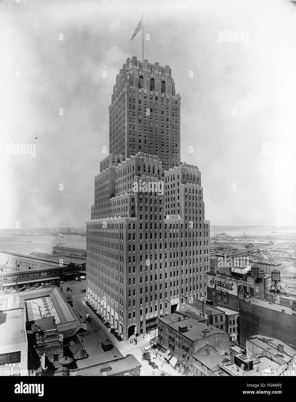 BARCLAY-VESEY BUILDING. /nThe Barclay-Vesey Building in Lower Manhattan ...