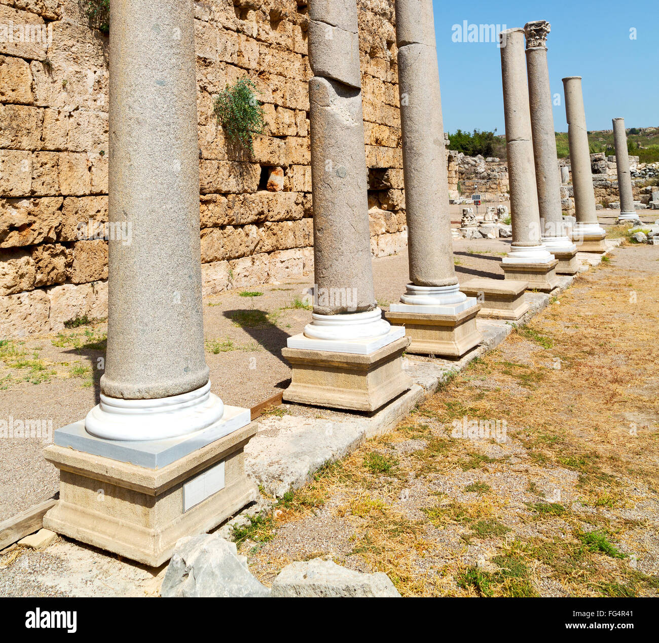 old construction in asia turkey the column and the roman temple Stock ...
