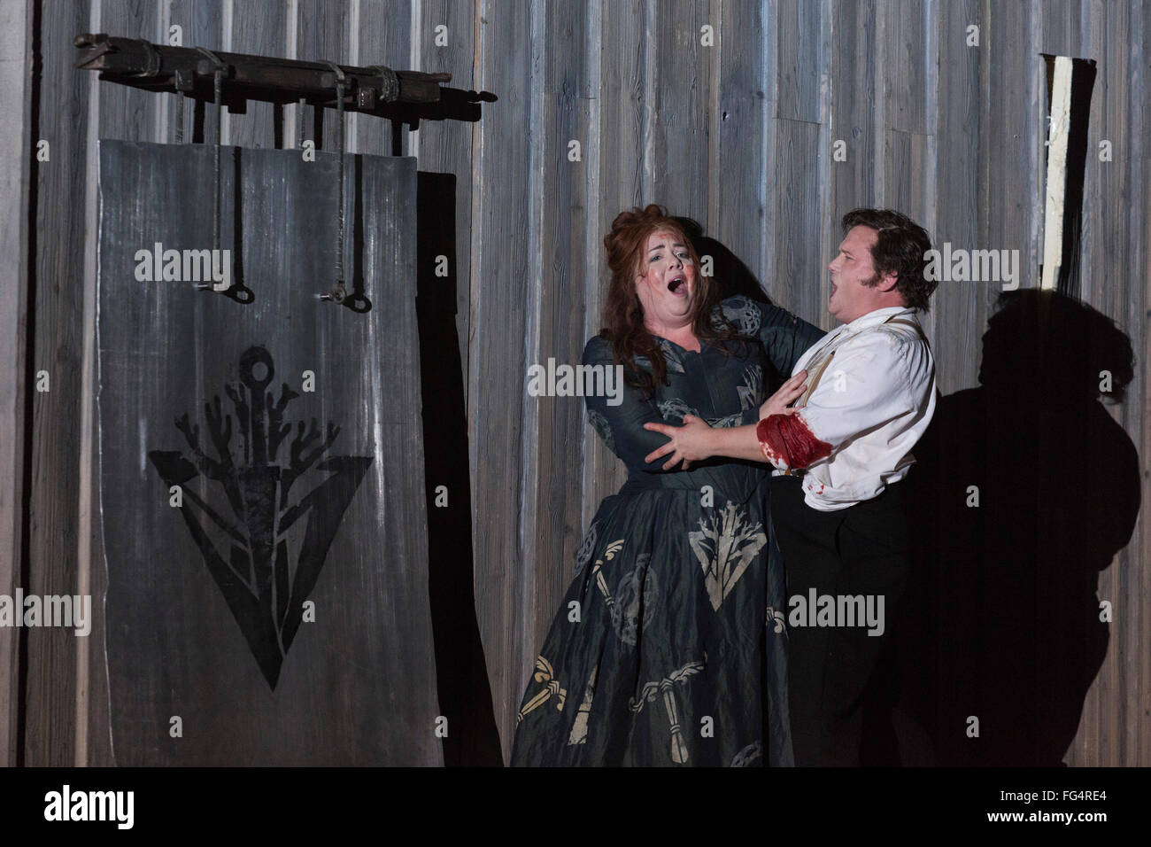 London, UK. 15 February 2016. Marjorie Owens as Norma and Peter Auty as ...