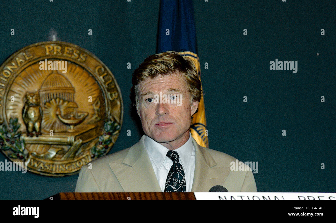 Washington, DC., USA, 1st October, 1990 Robert Redford addresses the ...