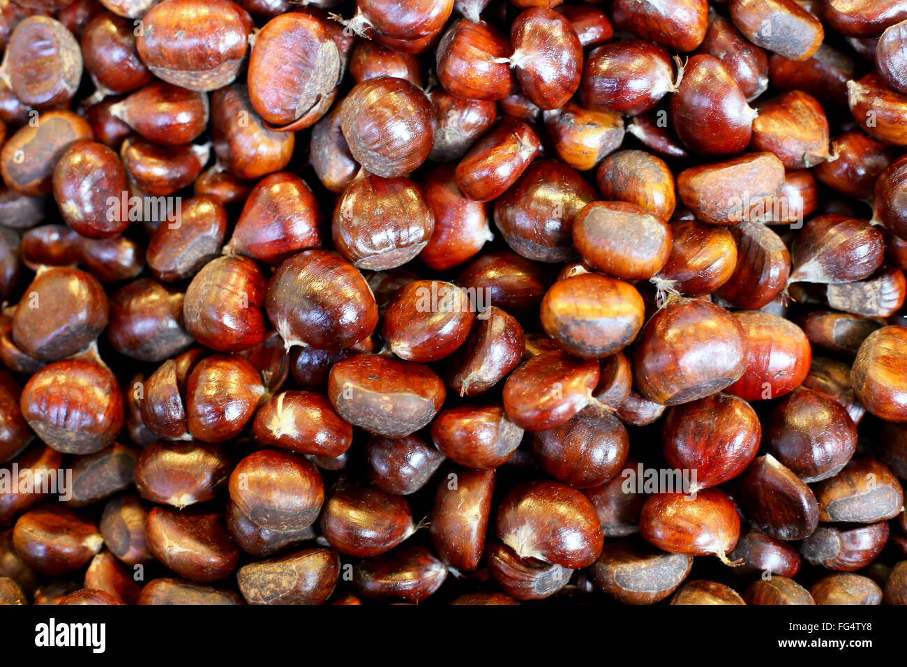 Traditional roast chestnut stall High Resolution Stock Photography and ...