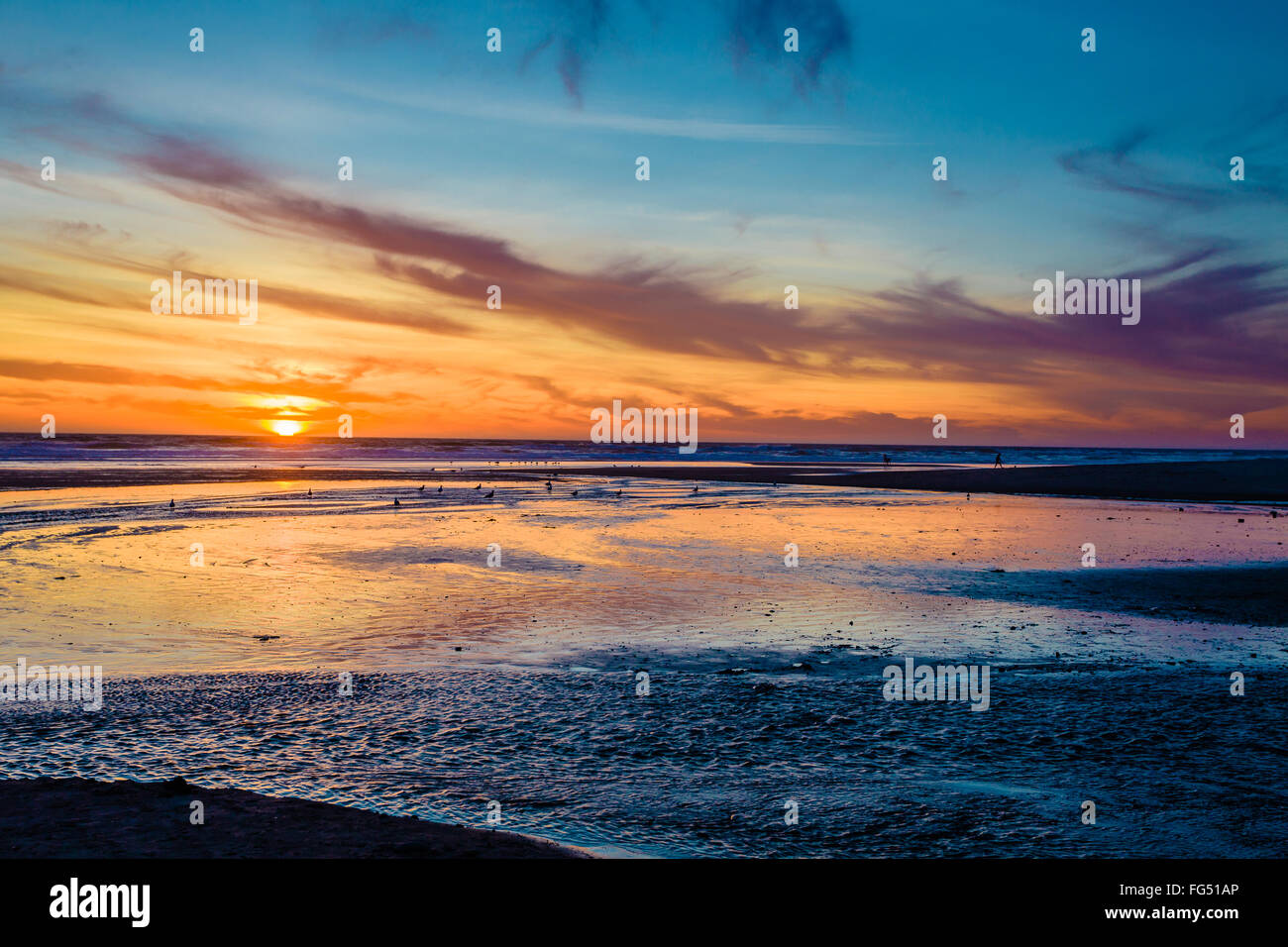 Amazing sunset on the D River Beach in Lincoln City Oregon, home of the ...
