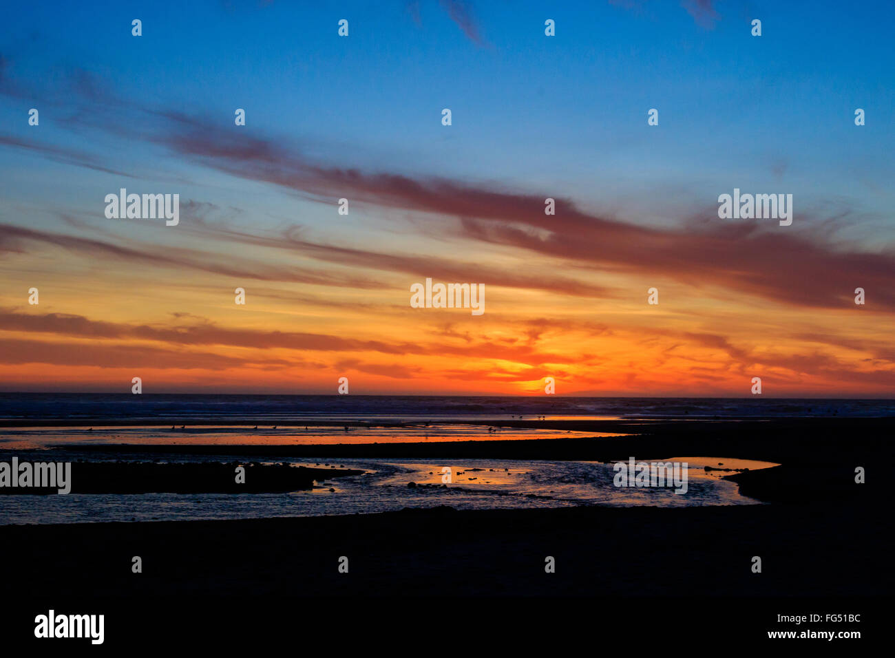 Amazing sunset on the D River Beach in Lincoln City Oregon, home of the ...