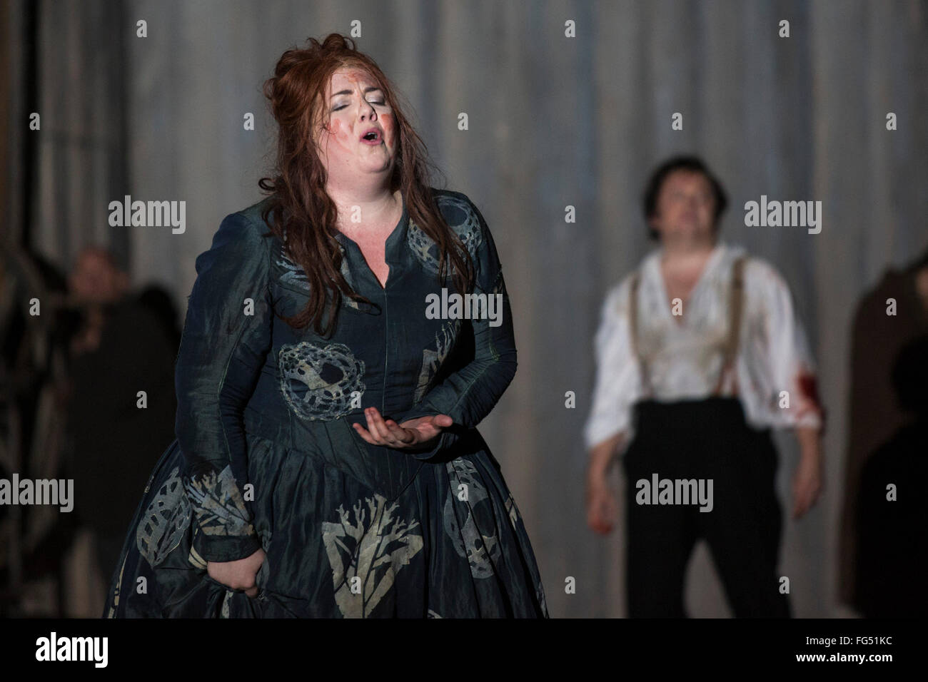 London, UK. 15 February 2016. Marjorie Owens as Norma and Peter Auty as ...