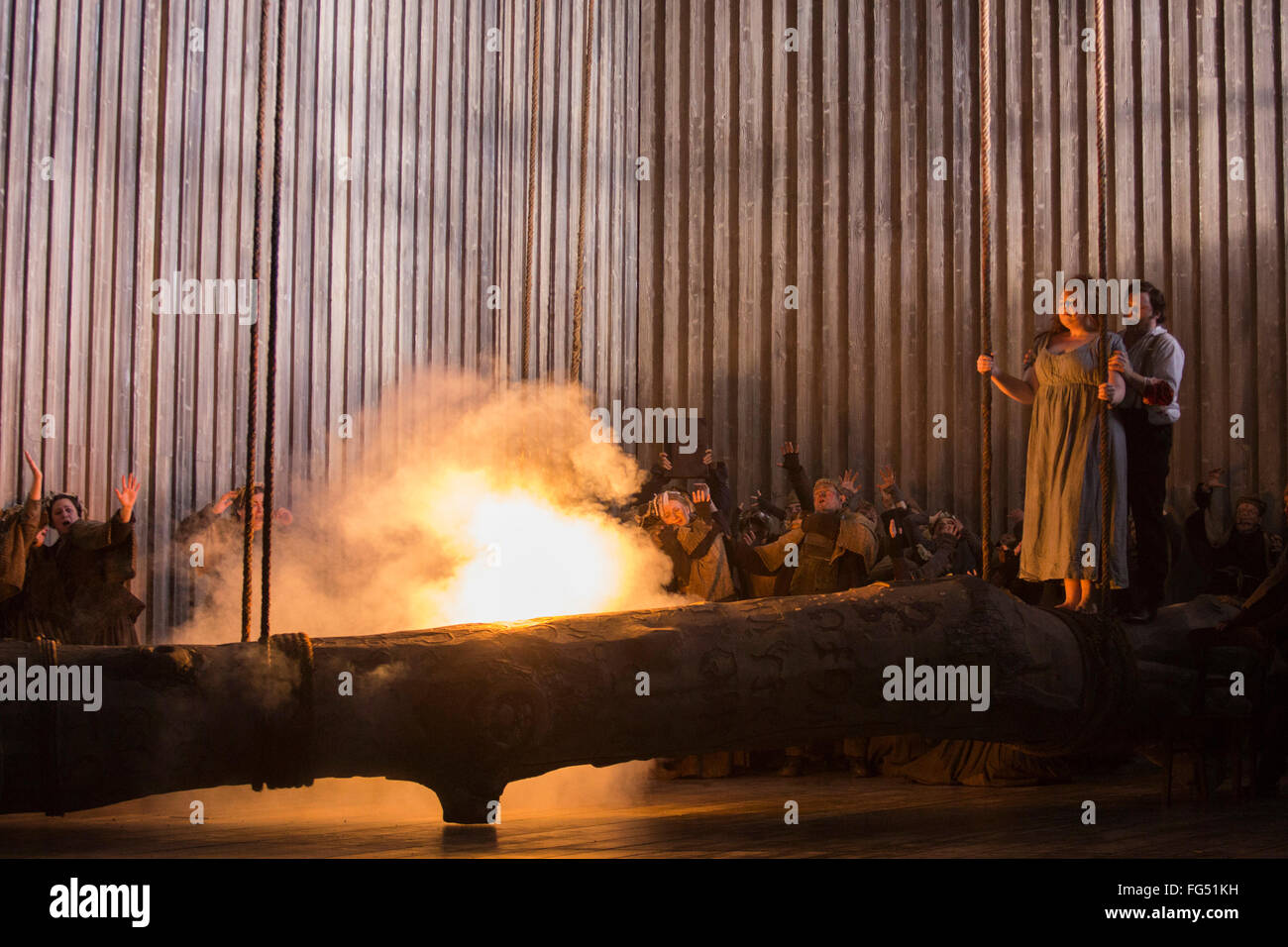 London, UK. 15 February 2016. Marjorie Owens as Norma and Peter Auty as ...