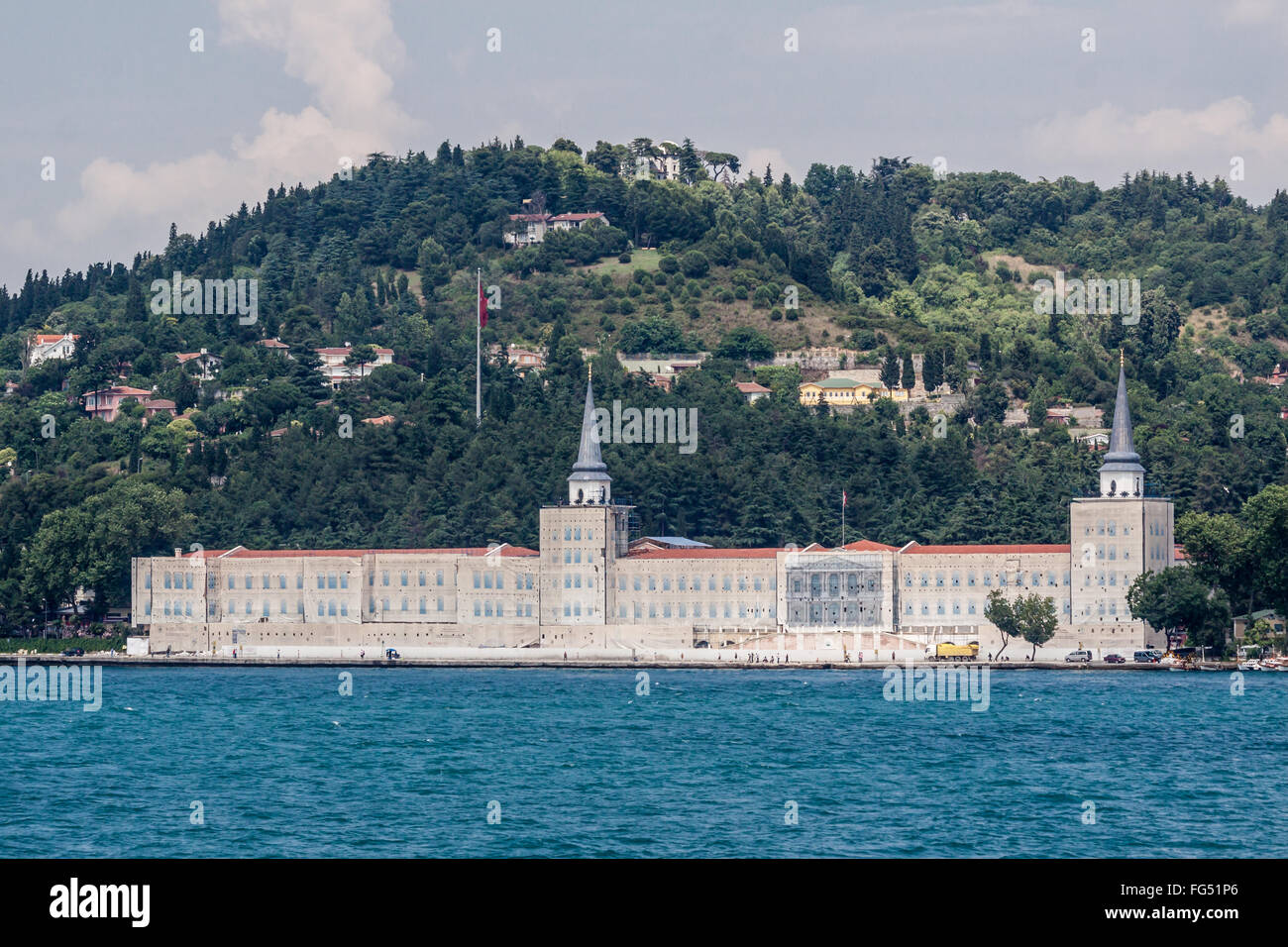Bosphorus Istanbul Historical Building Stock Photo - Alamy