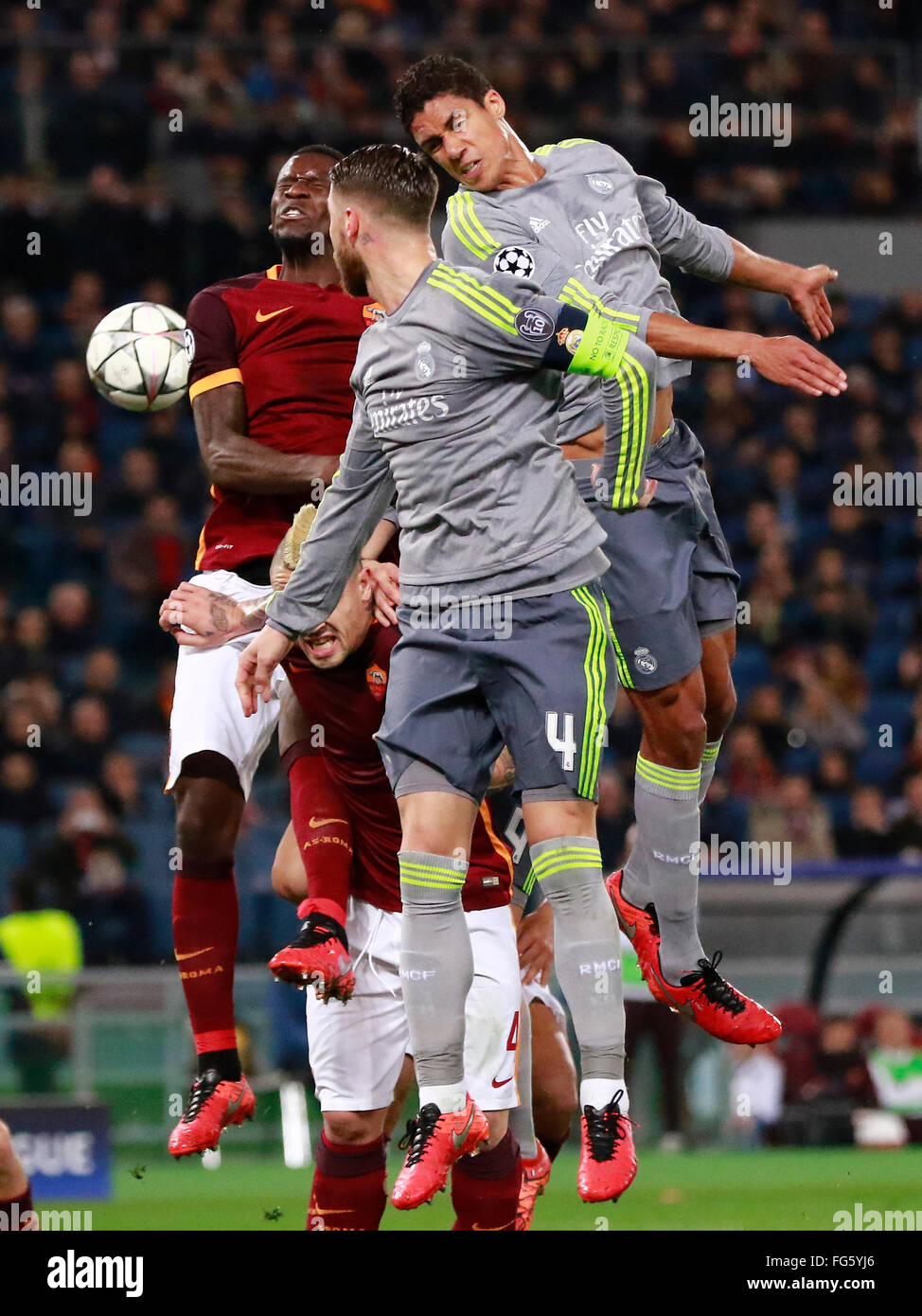 Raphael varane sergio ramos real hi-res stock photography and images ...