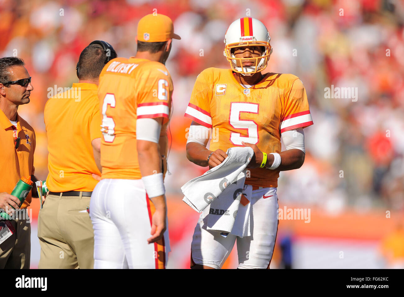 Tampa, FL, USA. 21st Oct, 2012. Tampa Bay Buccaneers quarterback Josh ...
