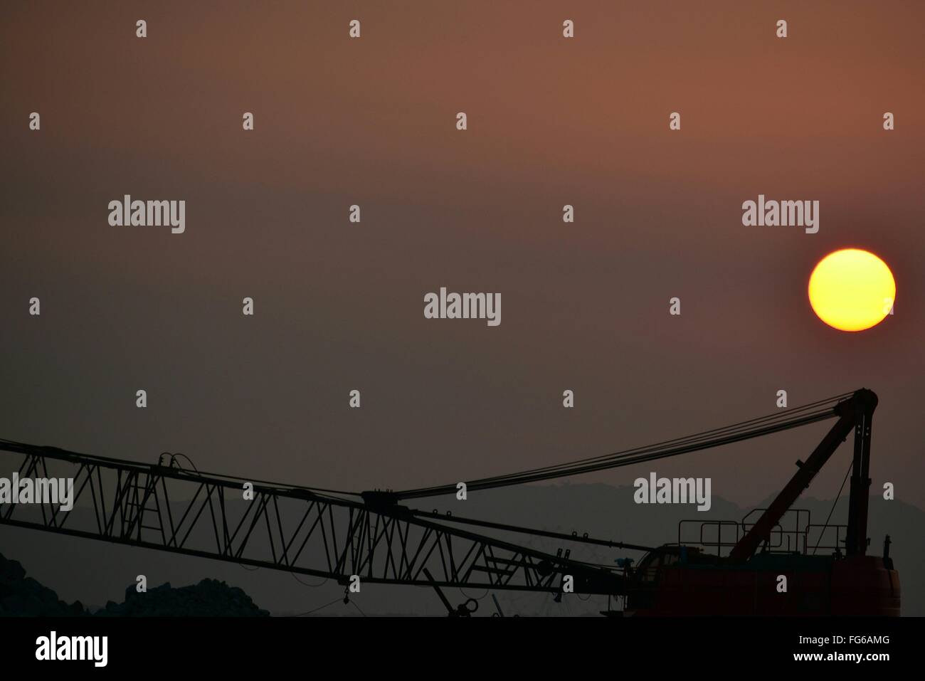 Silhouette machine hi-res stock photography and images - Alamy