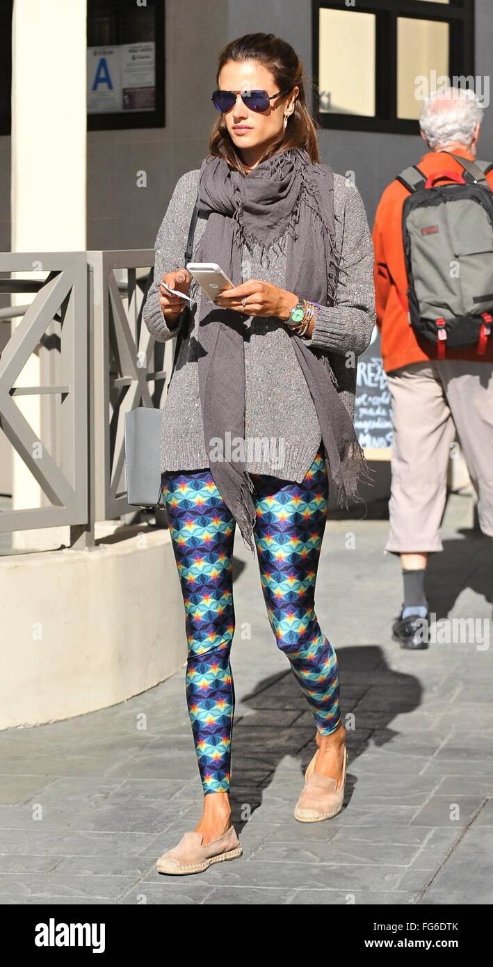 Model Alessandra Ambrosio wearing geometric pattern yoga pants after a ...