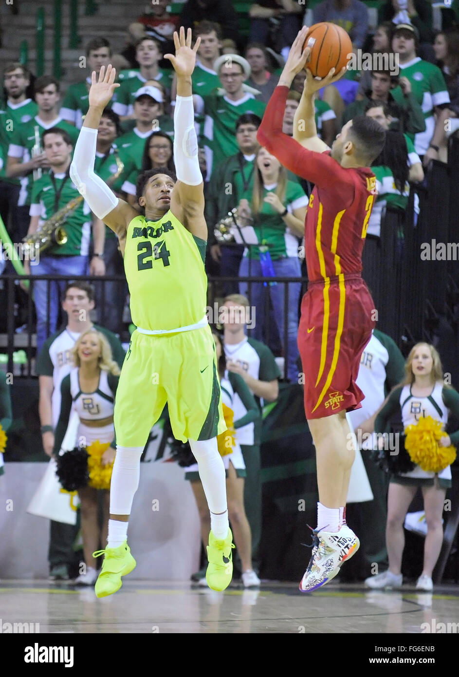 February 16, 2016: Baylor guard Ishmail Wainright (24) tries to block ...