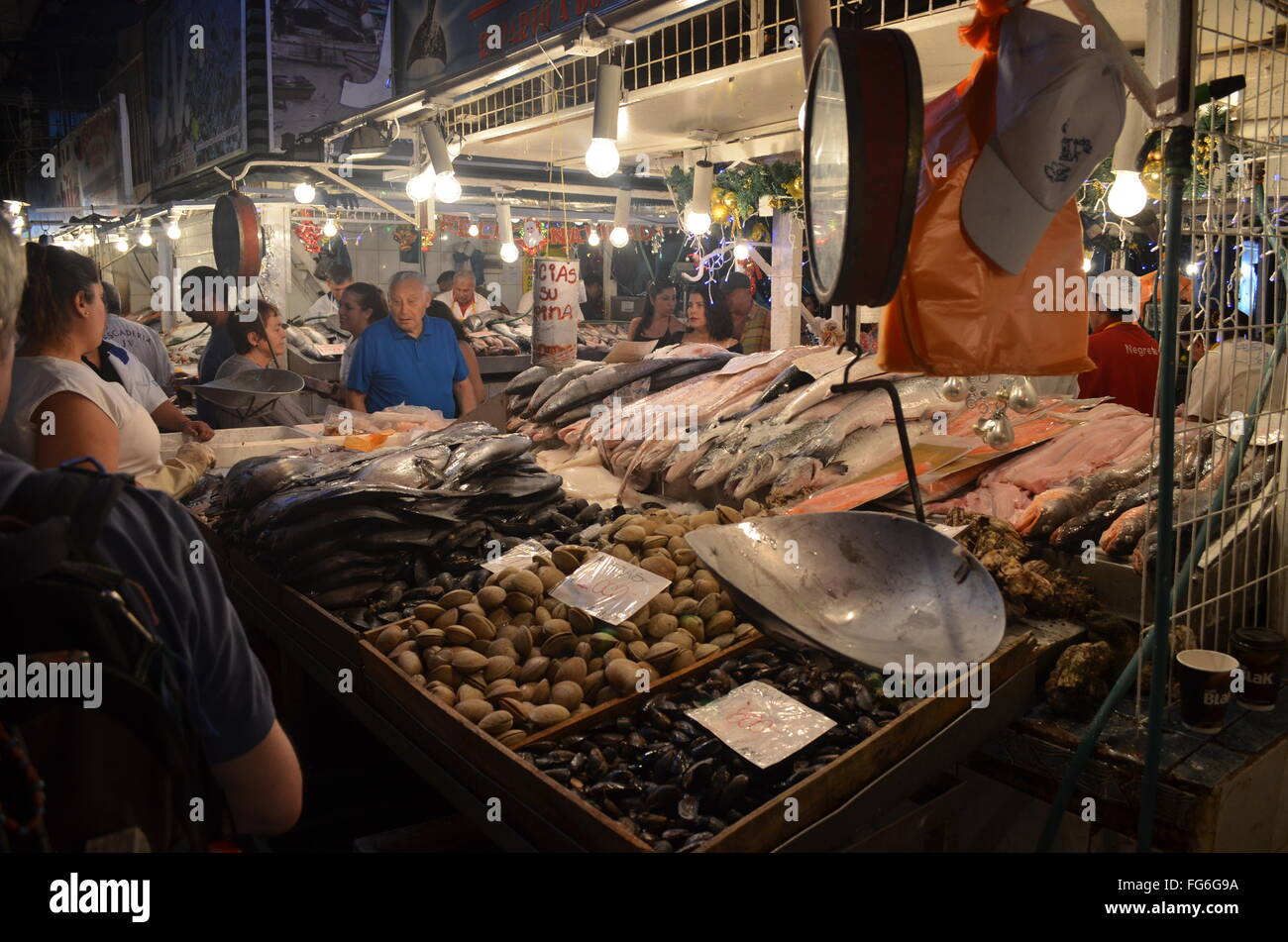 Mercado local de chile hi-res stock photography and images - Alamy