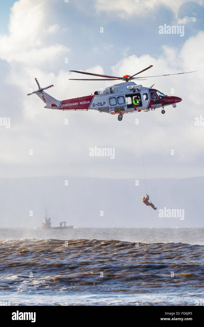 Helicopter sea rescue boat hi-res stock photography and images - Alamy