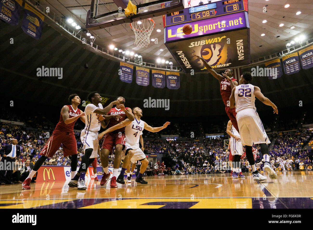 Baton Rouge, LA, USA. 17th Feb, 2016. Alabama Crimson Tide forward ...