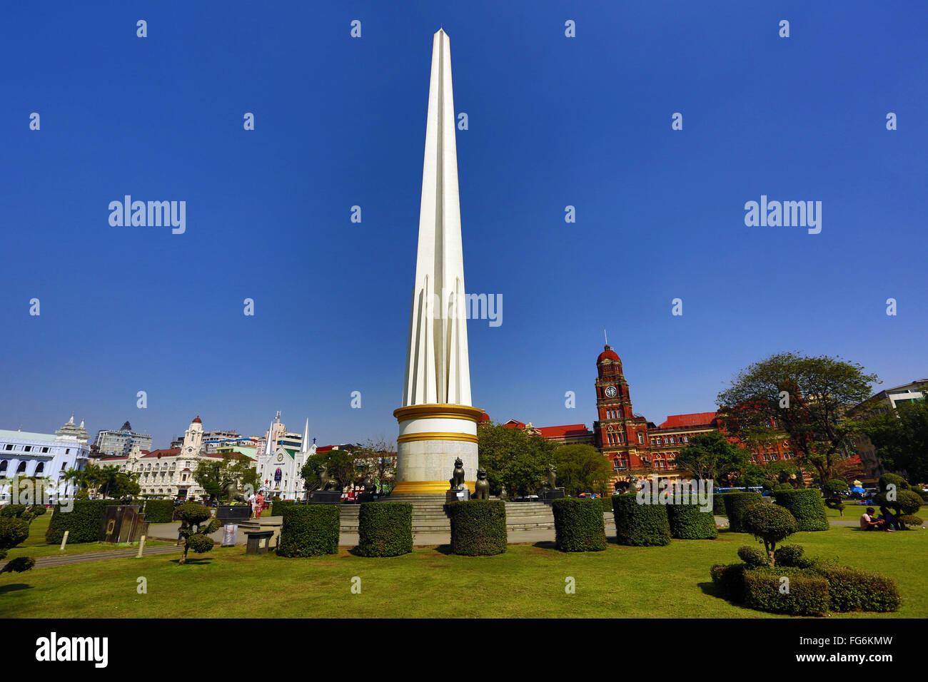 Independence Monument in Maha Bandola Garden park, Yangon, Myanmar ...