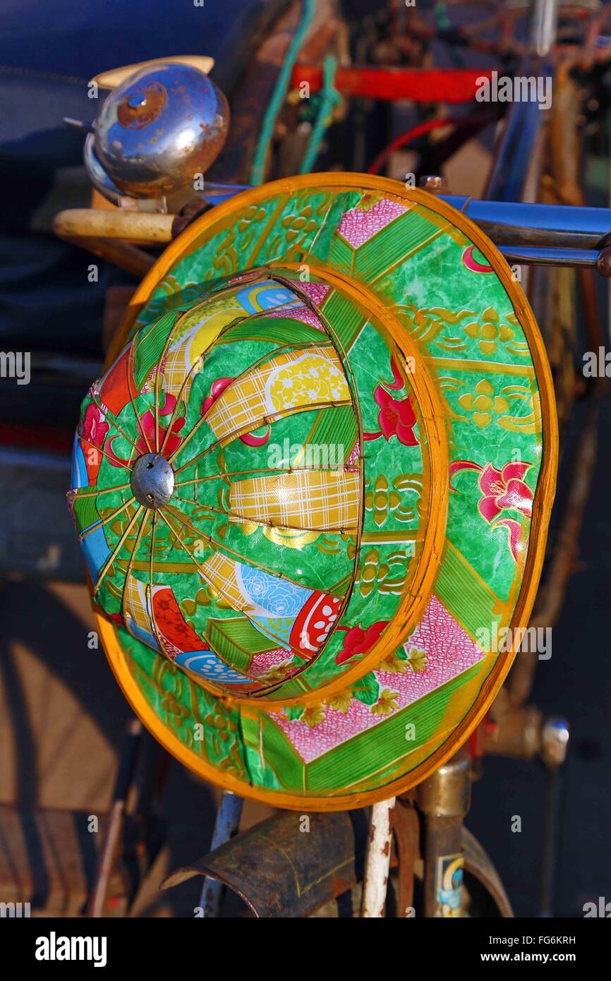 Burma myanmar hat hi-res stock photography and images - Alamy